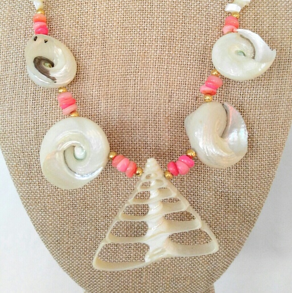 Vintage | Jewelry | Wow Vintage Sea Shell Necklacepinkopalescent | Poshmark